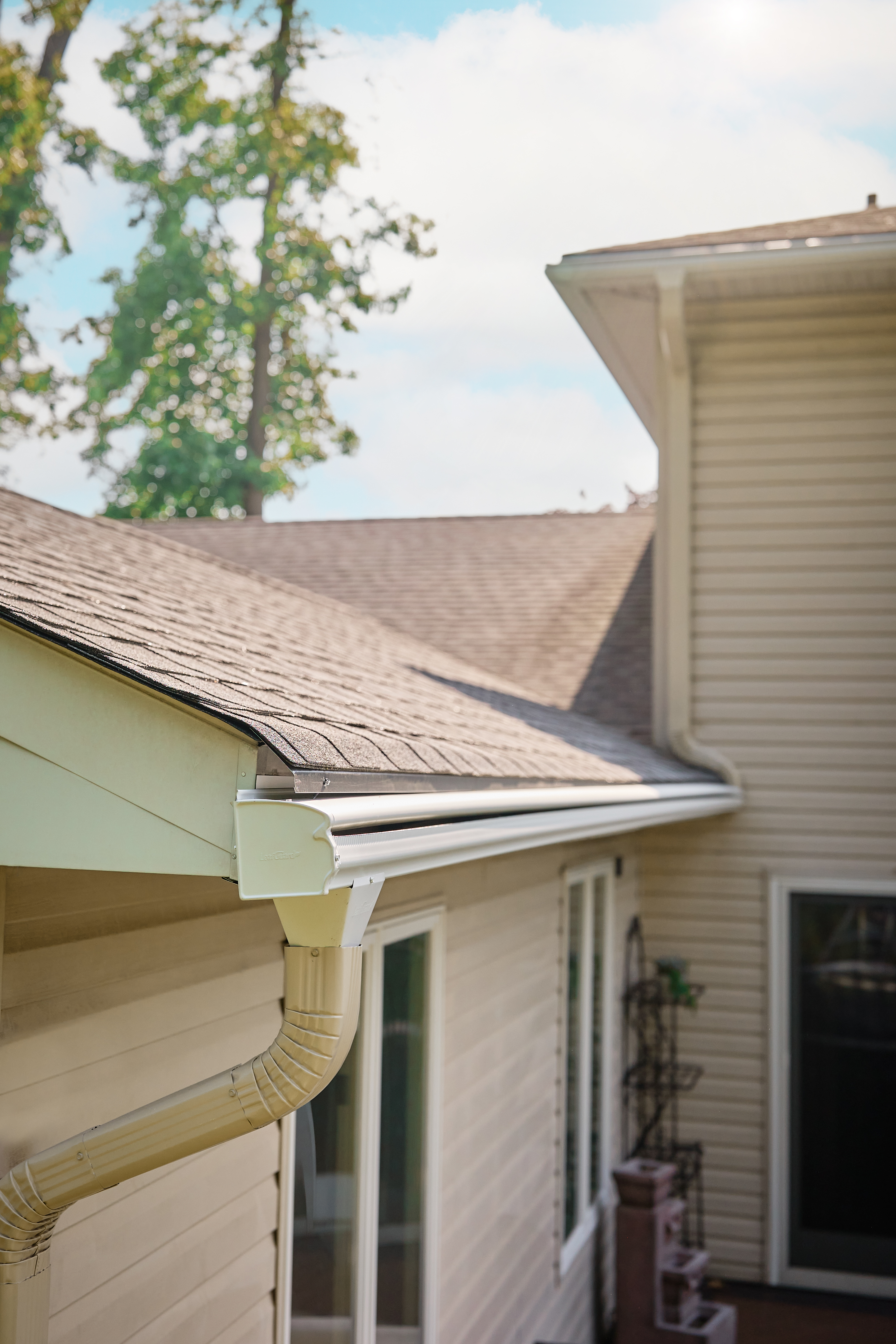 How Long Does Gutter Installation Take? Timeline + FAQs - Leafguard
